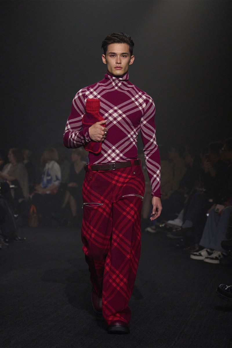 Daniel Lee's Debut Burberry Show at LFW FW23 | Hypebae