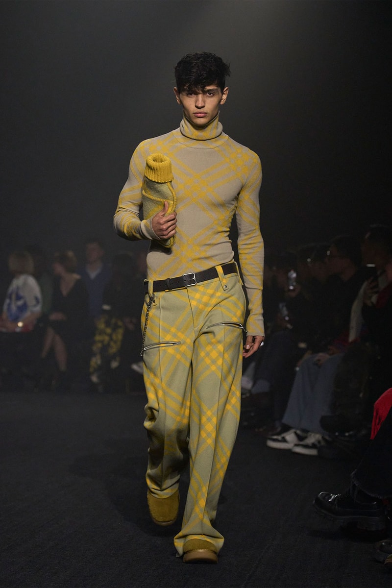 Daniel Lee's Debut Burberry Show at LFW FW23 | Hypebae