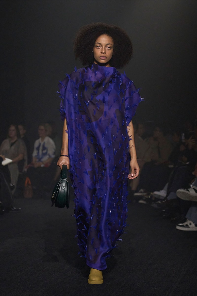 Daniel Lee's Debut Burberry Show at LFW FW23 | Hypebae