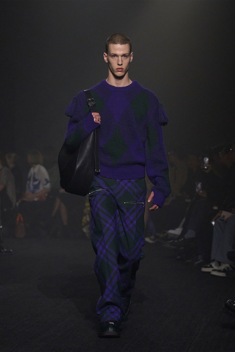 Daniel Lee's Debut Burberry Show at LFW FW23 | Hypebae