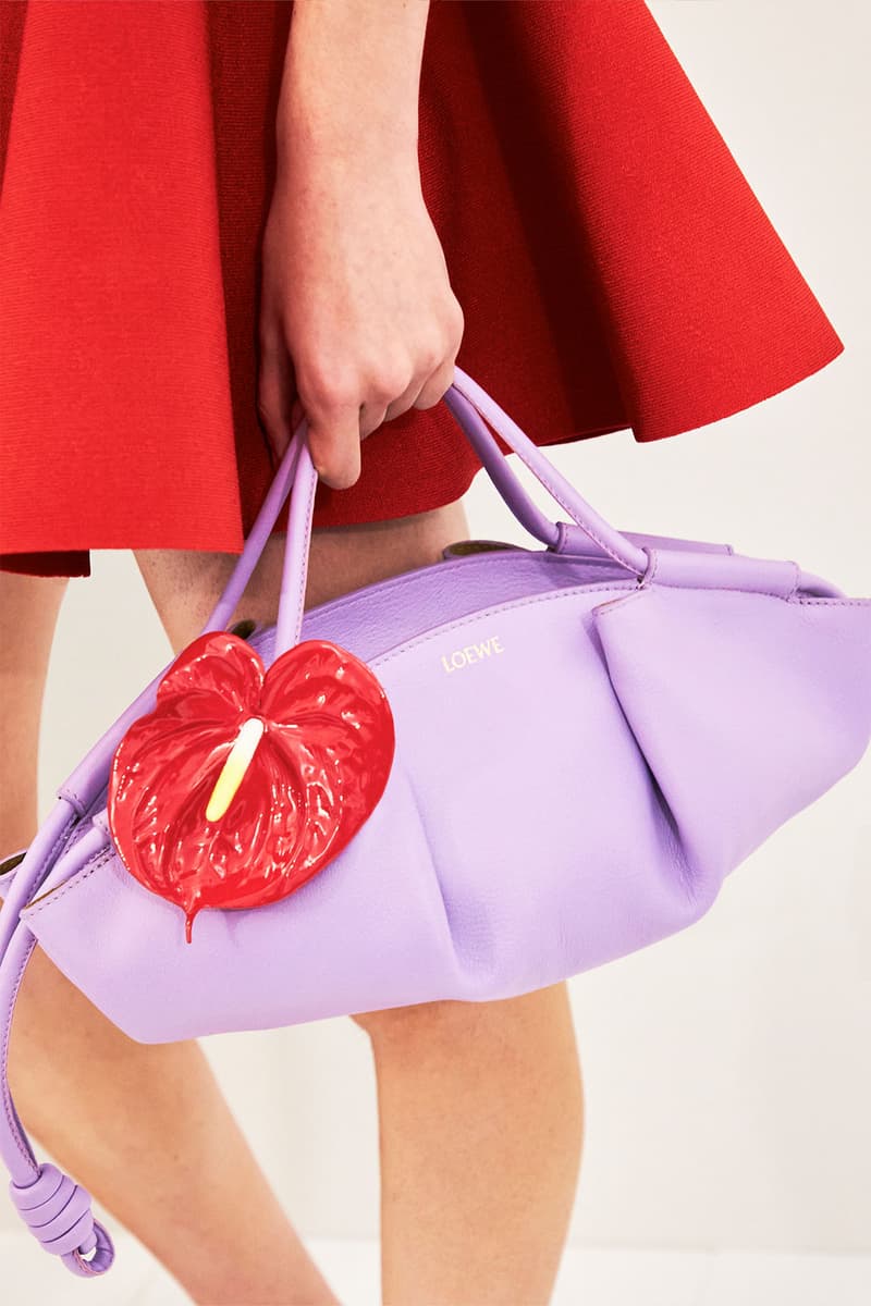 Meet Loewe's SS23 It-Bag: the Paseo | Hypebae