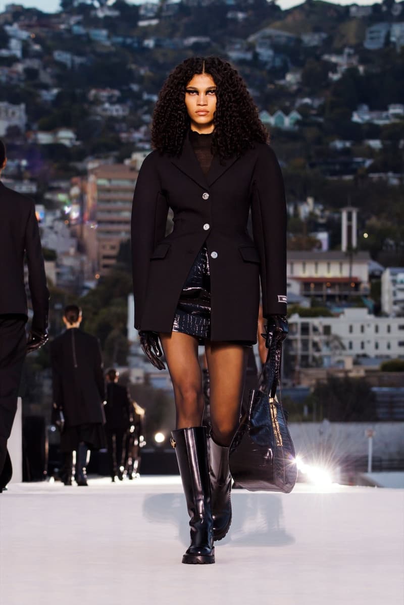 Versace's FW23 Fashion Show in Los Angeles | Hypebae