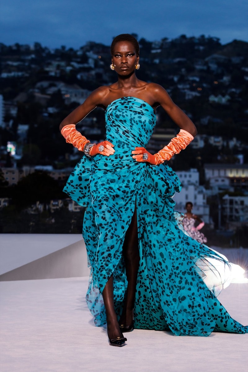 Versace's FW23 Fashion Show in Los Angeles | Hypebae