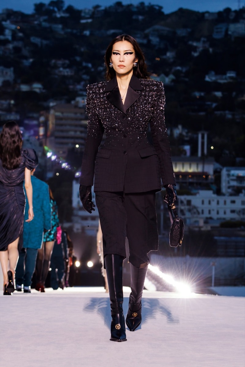 Versace's FW23 Fashion Show in Los Angeles | Hypebae
