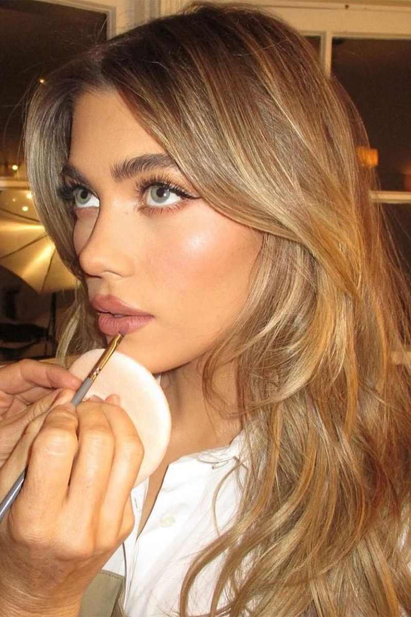 Mary Phillips Shares Celeb Overlined Lips Trick | Hypebae