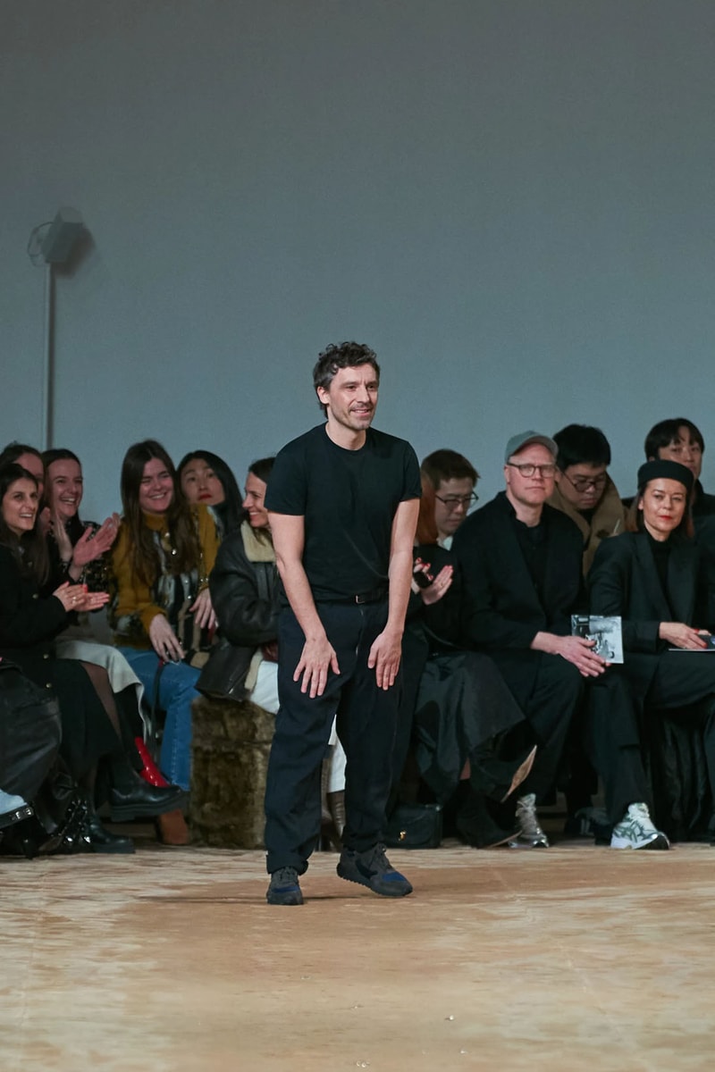 Julien Dossena Remembers Paco Rabanne in FW23 Show | Hypebae