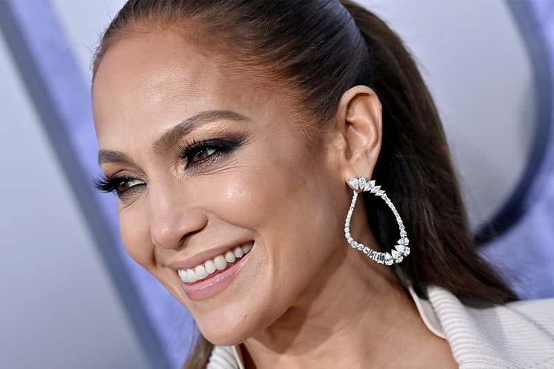 Yhass To Jennifer Lopez's "Chai Latte" Fall Mani | Hypebae