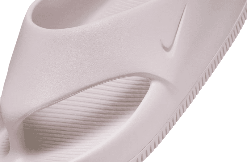 Nike Unveils Full Line Up of Calm Flip Flops | Hypebae
