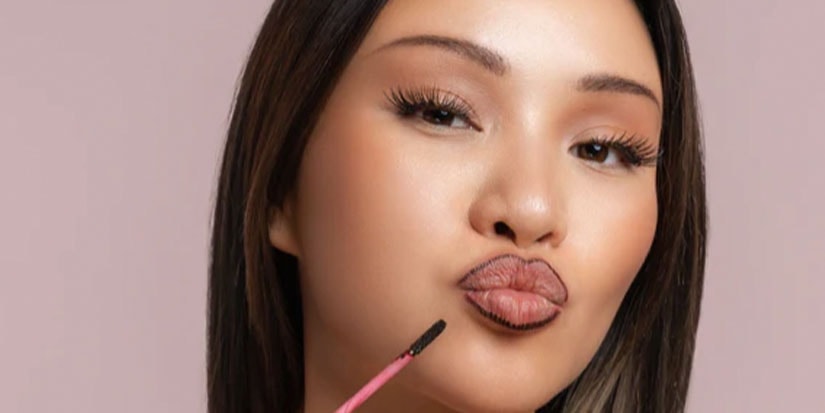 Line Your Lips With This Viral, Peel-Off Stain | Hypebae