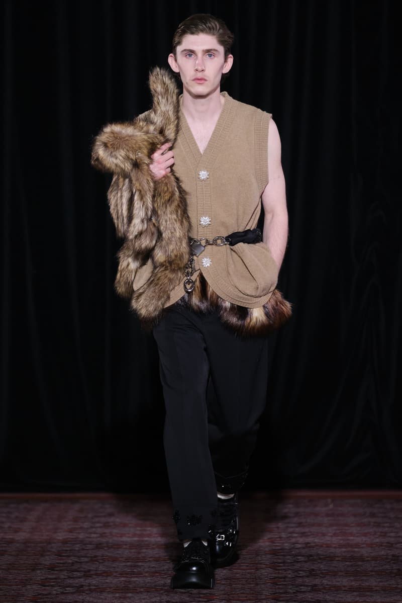 Alexa Chung & Bunnies Star In Simone Rocha FW25 | Hypebae