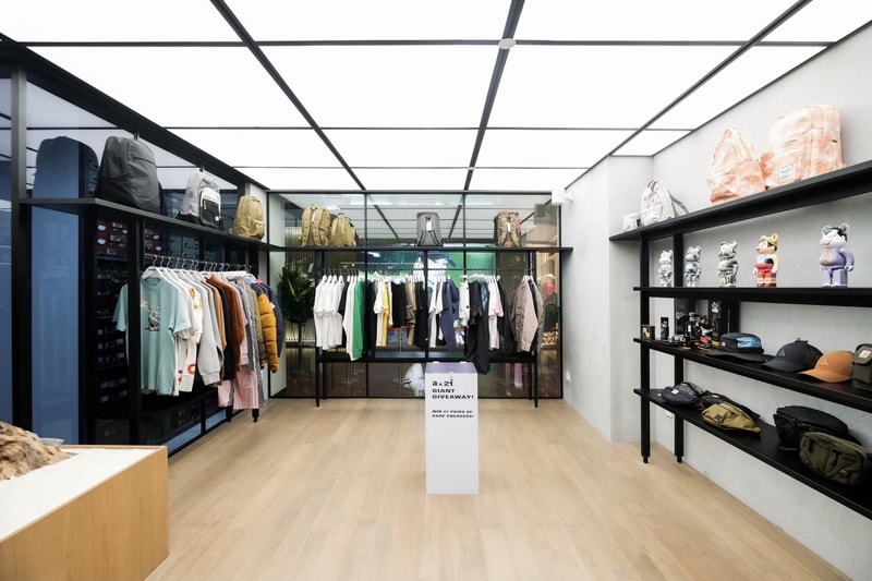 Berikut Inside Look dari Gerai Kedua atmos Indonesia di Plaza Senayan ...