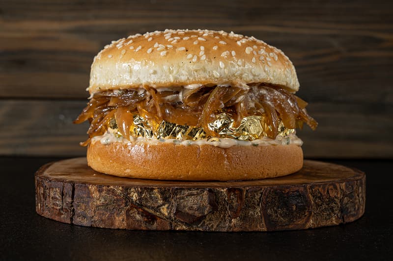 Lawless Burgerbar Ciptakan Burger Berlapis Emas Bernama ‘Gold Sabbath ...