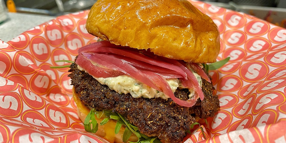 Supper Sajikan Menu Burger Daging Kambing, "G.O.A.T." | HYPEBEAST