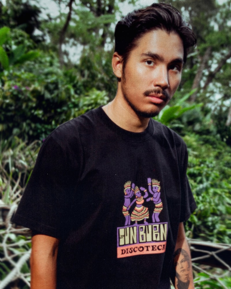 Sunburn Nge-Translate Esensi Circum-Pacific Belt lewat Koleksi, "Ring ...