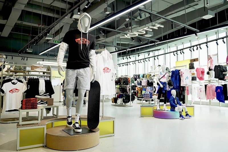 Store Pertama Sun & Sand Sports Udah Hadir di Indonesia | Hypebeast