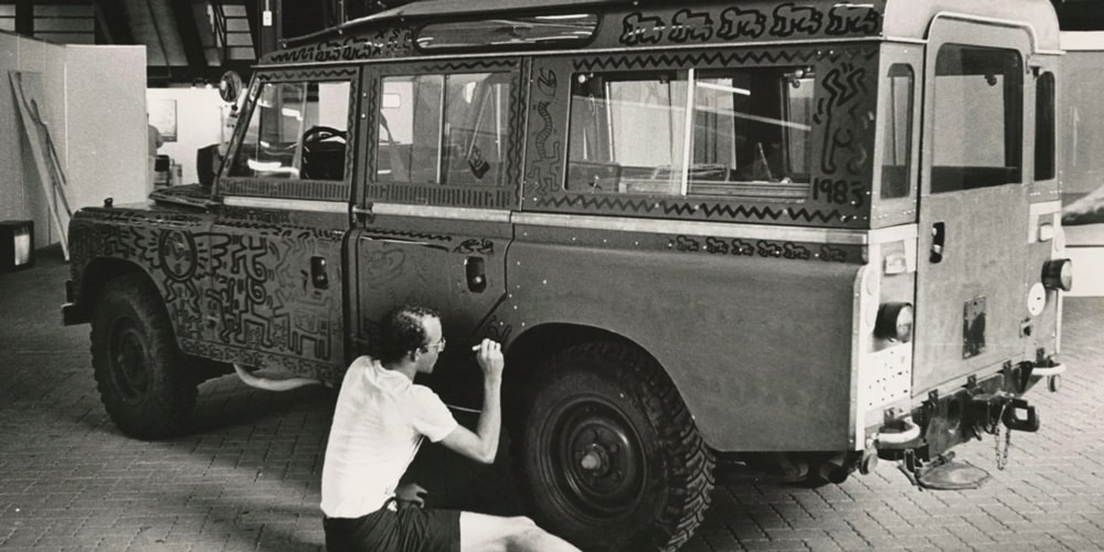 Le rare Art Cars di Keith Haring arrivano nel West Village di New York ...