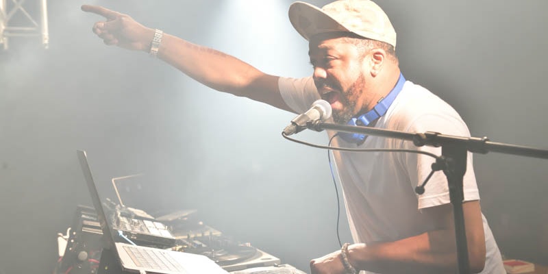 唯一無二のプロデューサー Just Blaze が語る楽曲制作のコツと日本のストリートカルチャー | Hypebeast.JP