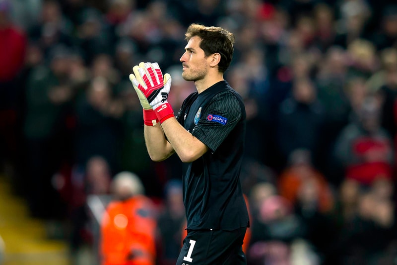 リヴァプールファンが対戦相手の GK イケル・カシージャスに盛大な拍手を送った理由 | Hypebeast.JP リヴァプールファンが対戦相手の GK イケル・カシージャスに盛大な拍手を送った理由 | Hypebeast.JP