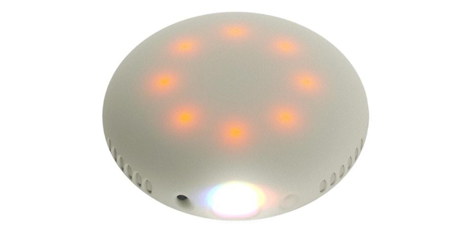 手のひらサイズの新作STEMプロジェクターが発売 | Hypebeast.JP