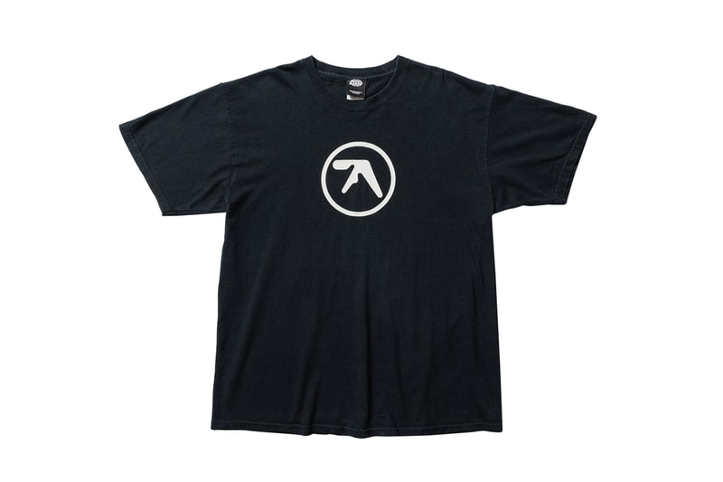 ウェーバーが2年ぶりのリアルイベント 大Tシャツ展をDSMGで開催 | Hypebeast.JP