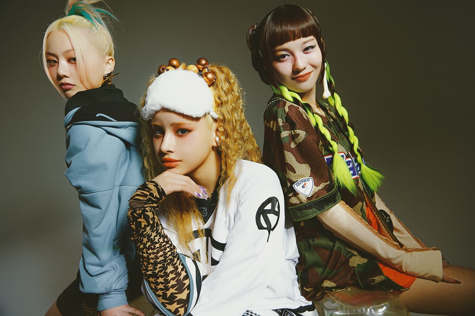 改写流行音乐新篇章的 Xtraordinary Girls | Hypebeast