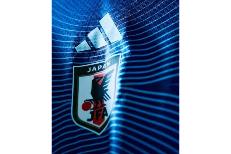 アディダスがサッカー日本代表2026年ホームユニフォームを発表 | Hypebeast.JP