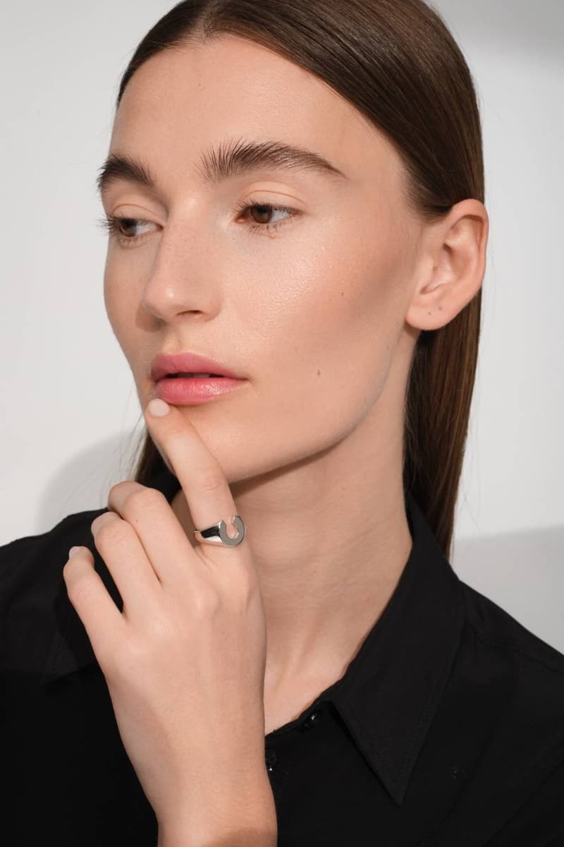 トム・ウッドから新作フェリックスリングが登場 | Hypebeast.JP