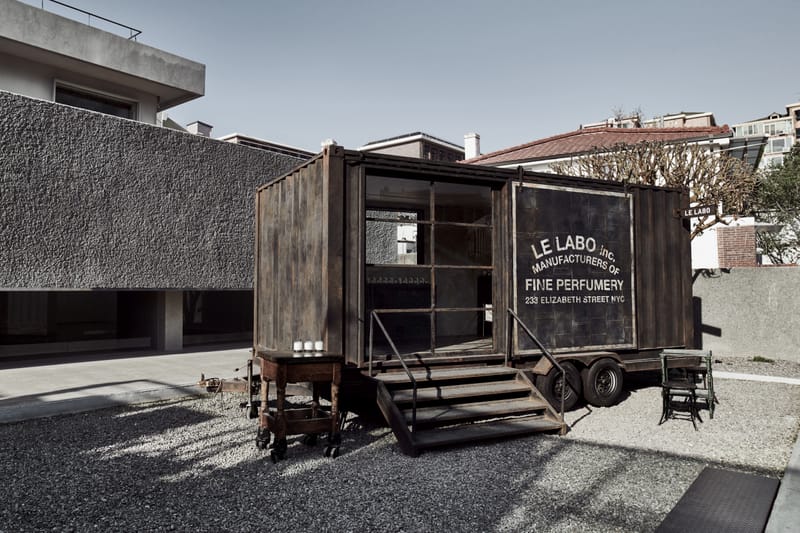 계동에 정차한 르 라보 트럭, '르 라보 온 휠'로의 초대 | Hypebeast.KR | 하입비스트