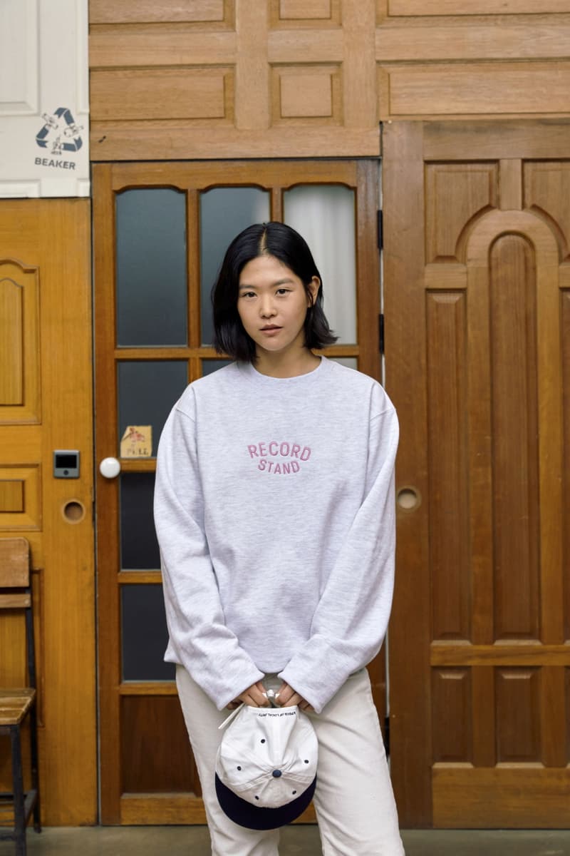 비이커 x 콤팩트 레코드 바 협업 '레코드 스탠드' 팝업 정보 | Hypebeast.KR | 하입비스트