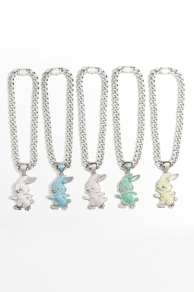 지원 초이, 뉴진스를 위해 특별 제작한 크리스털 목걸이 공개 | Hypebeast.KR | 하입비스트