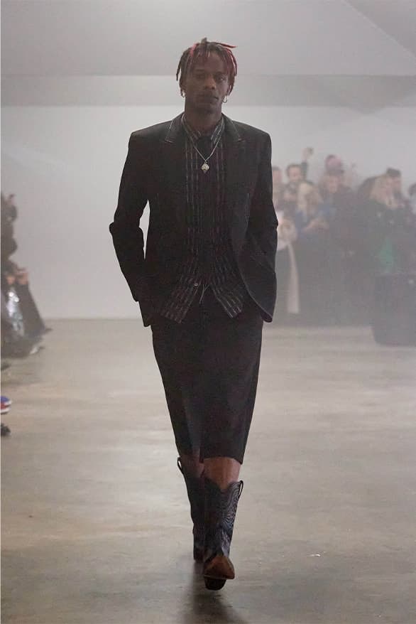 Y2k 레이브 분위기의 우드 우드 2023년 FW 컬렉션 런웨이 | Hypebeast.KR | 하입비스트