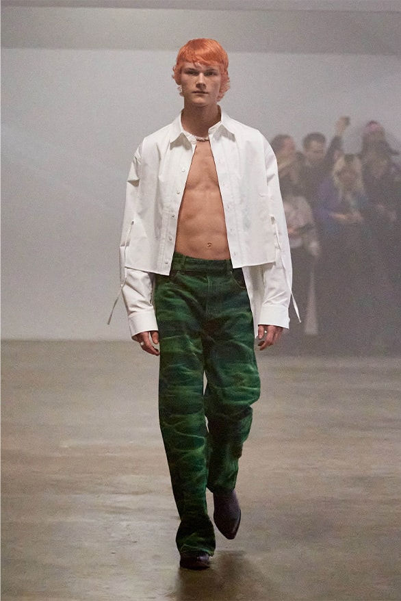 Y2k 레이브 분위기의 우드 우드 2023년 FW 컬렉션 런웨이 | Hypebeast.KR | 하입비스트