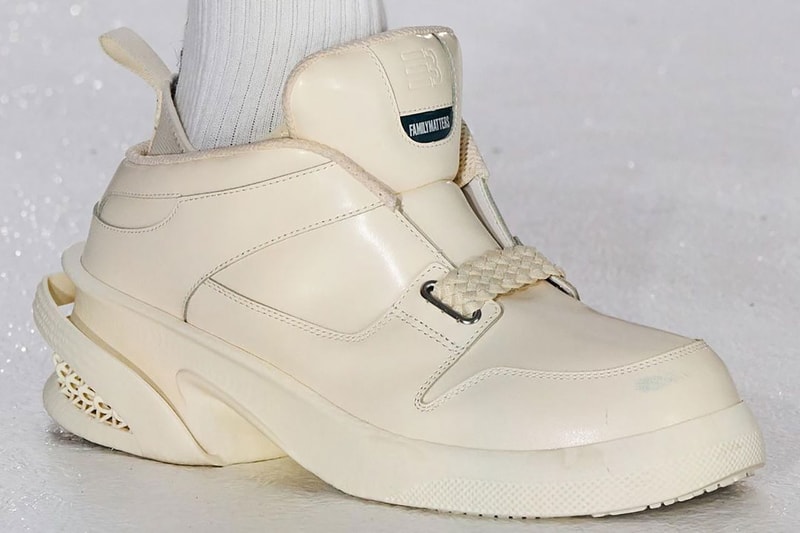 네임세이크 x 아디다스 스니커 미리 보기 | Hypebeast.KR | 하입비스트