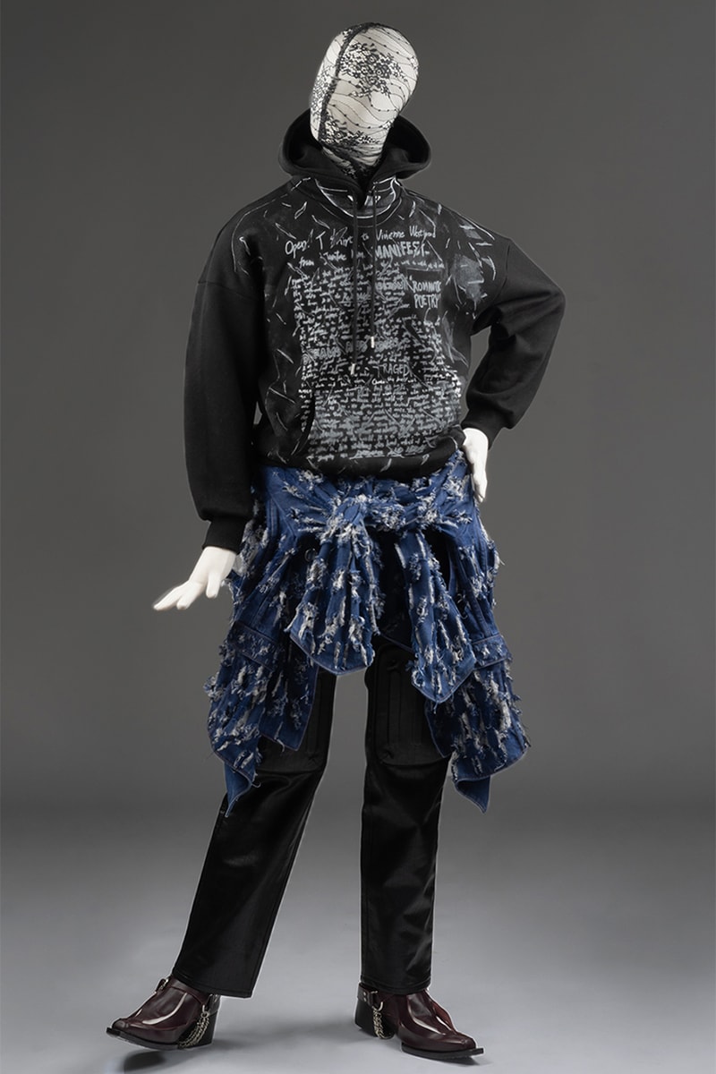 브랜드의 아카이브를 재해석한, 준태킴 아티셔널 트롱프뢰유 머천다이즈 출시 - Kollo