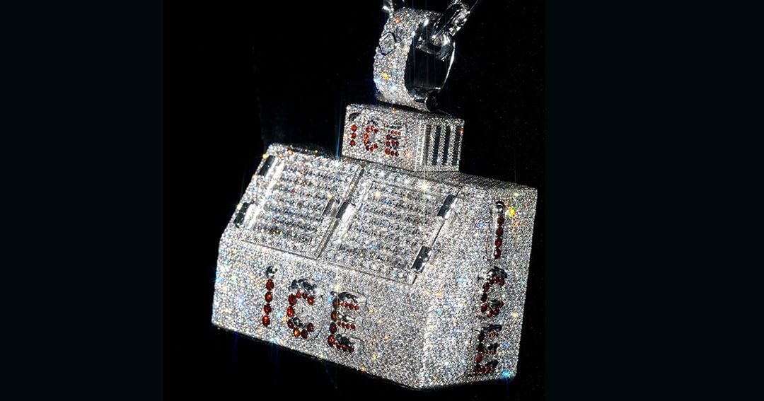 에릭 더 주얼러가 제작한 드레이크 ‘ICEMAN’ 아이스 체인 공개 | Hypebeast.KR | 하입비스트