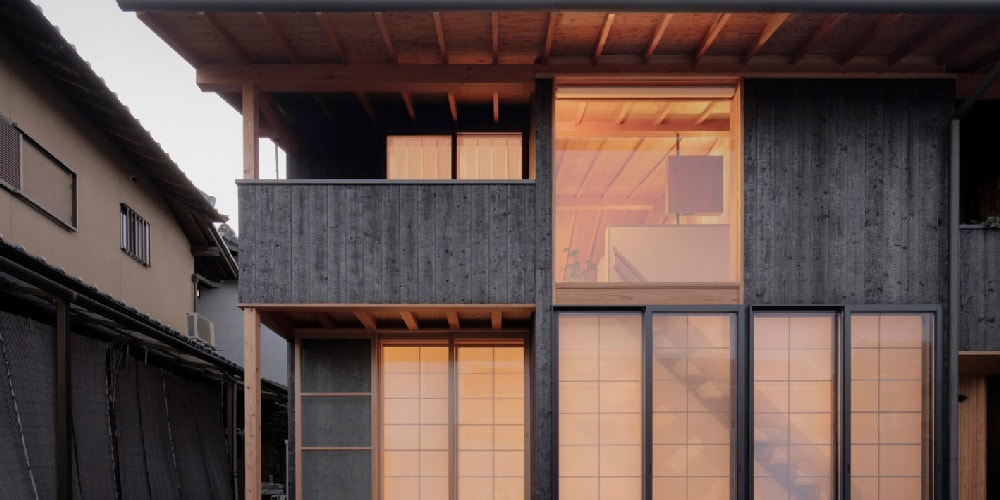 Akio Isshiki Architects House Saidera sa Osaka na May Sunog na Sedro ...