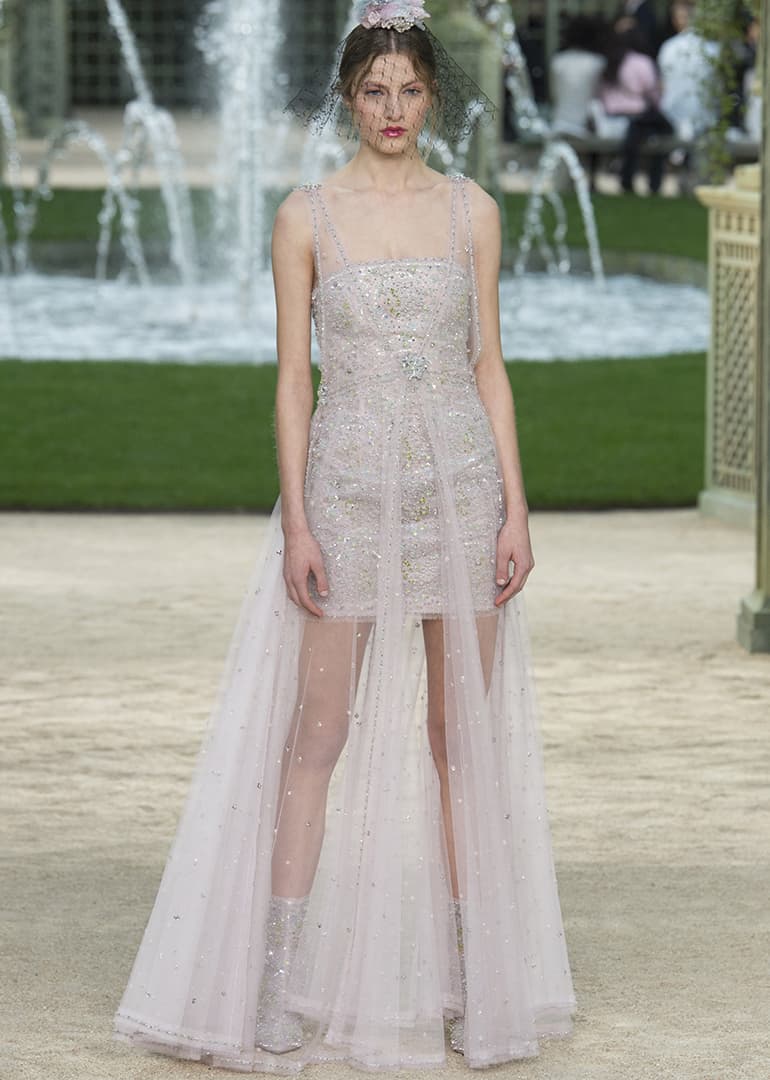 Chanel 2018 春夏高訂系列於巴黎時裝周展出 - POPBEE