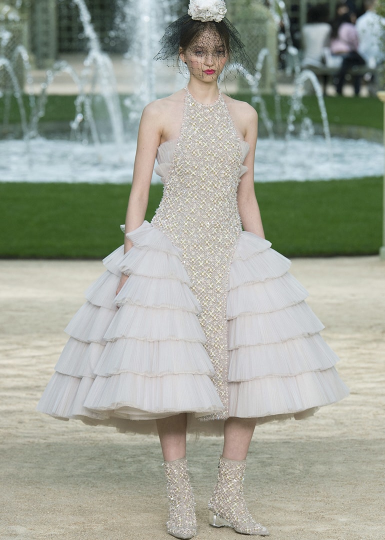 Chanel 2018 春夏高訂系列於巴黎時裝周展出 - POPBEE