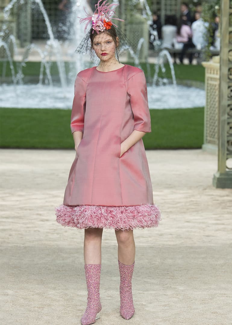 Chanel 2018 春夏高訂系列於巴黎時裝周展出 - POPBEE