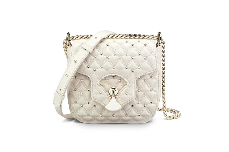 2018 果然是小手袋當道！「冰公主」Jessica 近日 BVLGARI DiVA's Dream 手袋 - POPBEE