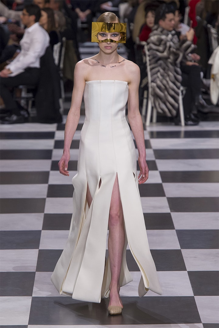 Christian Dior 2018 春夏高訂系列於巴黎時裝周 PFW 發佈 - POPBEE