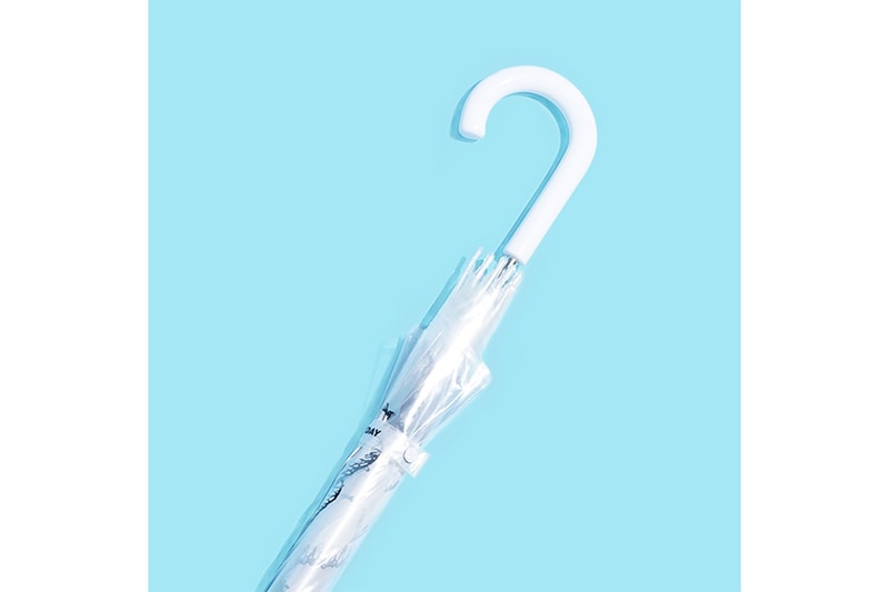 《KAWS:HOLIDAY》世界巡迴展覽揭幕，率先搶 5 款亞洲限量商品 - POPBEE