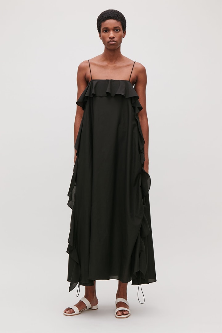 COS 簡約夏日造型穿搭靈感 - POPBEE