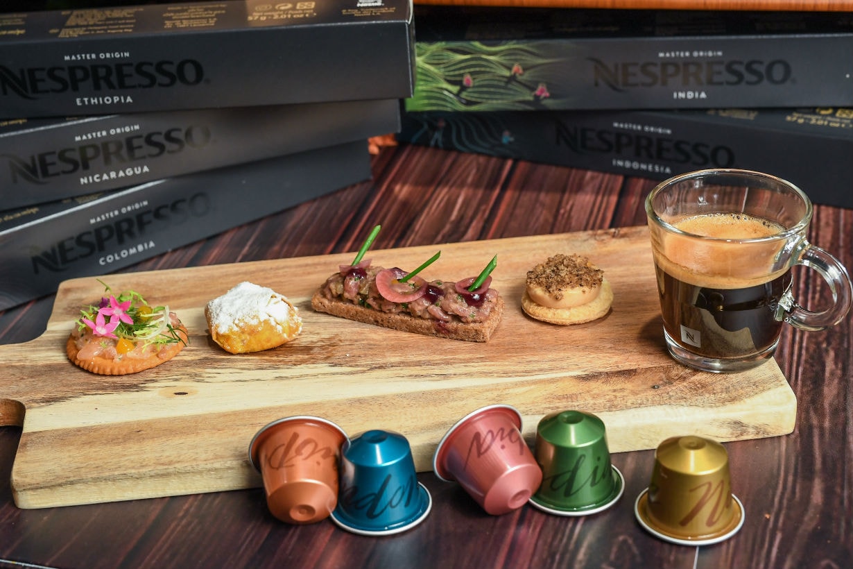 喝咖啡也是一門藝術，Nespresso 邀請大師們教你如何品嚐咖啡的真正香氣！ - POPBEE