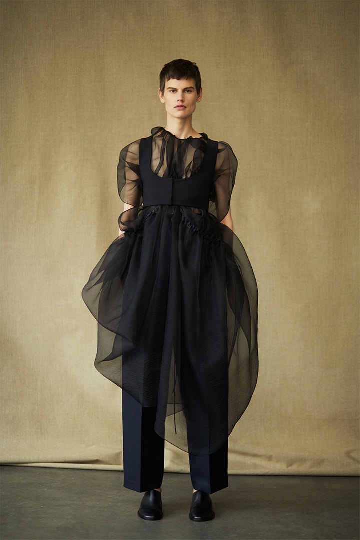 The Row 2019 春夏系列由 Olsen Twins Mary-Kate Olsen 與 Ashley Olsen 設計 - POPBEE