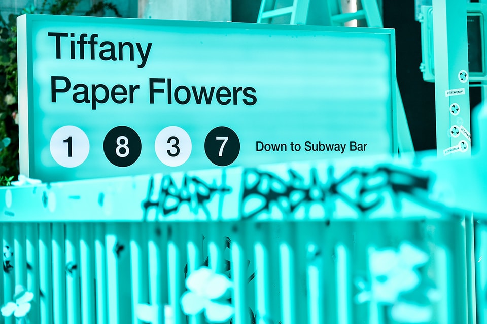 Tiffany & Co. 將招牌綠色的紐約街頭搬到上海 - POPBEE