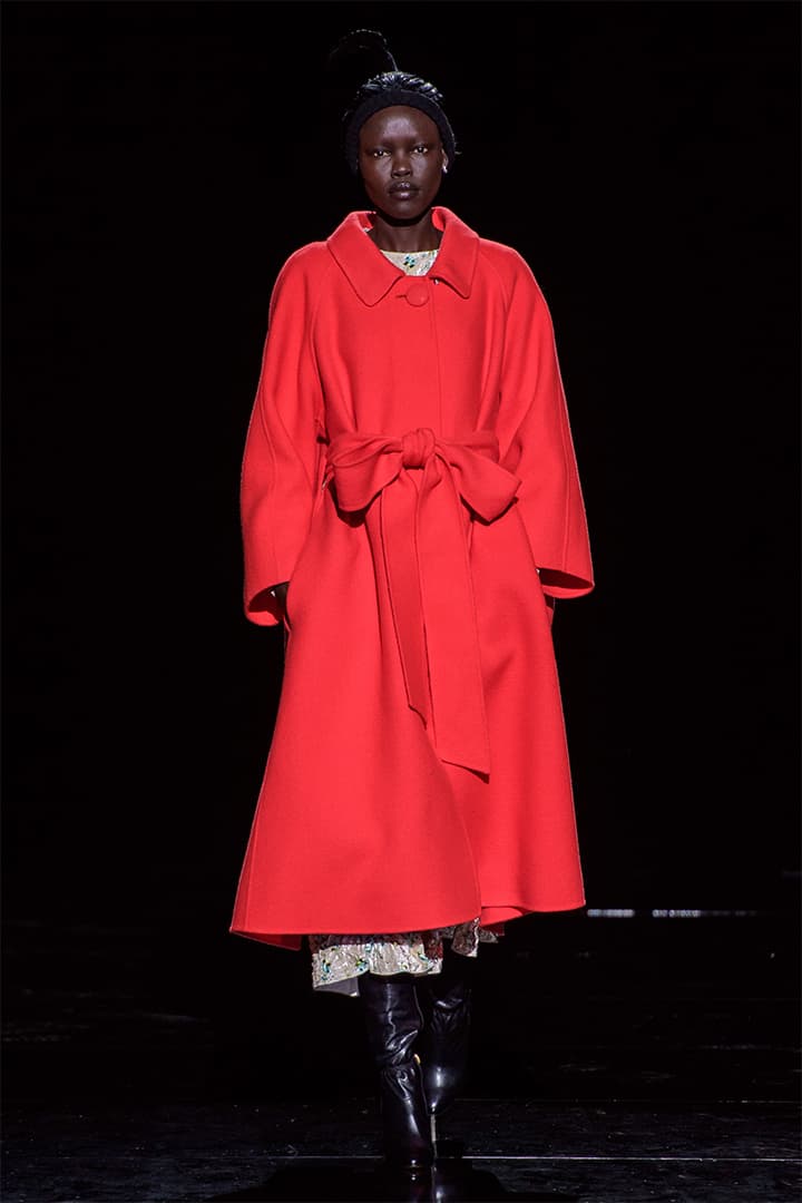 Marc Jacobs 2019 秋冬系列的大衣靈感 - POPBEE