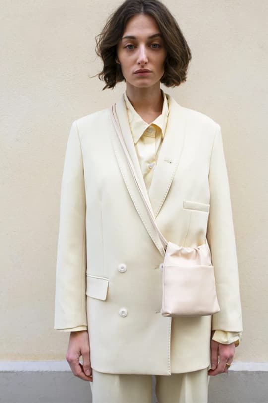 Old Celine 式知性美學：這個媲美大牌的小眾品牌，價錢竟如此親民！ - POPBEE