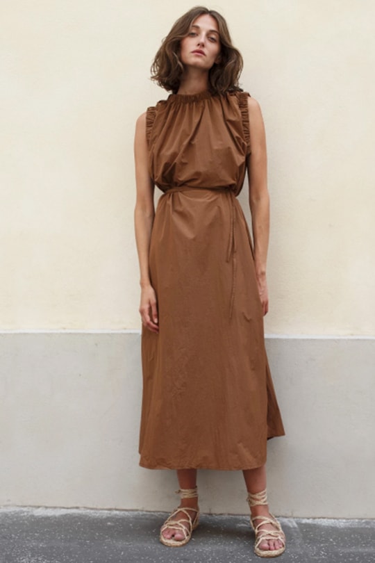 Old Celine 式知性美學：這個媲美大牌的小眾品牌，價錢竟如此親民！ - POPBEE