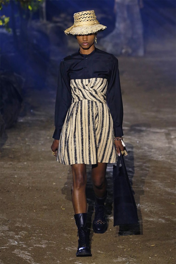 Dior 2020 春夏時裝展：植物刺繡、草編帽⋯質樸仍不減唯美！ - POPBEE